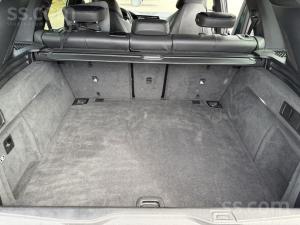 Black BMW X5 2021 in Riga, with an engine capacity of 4.40 L and mileage of 195 thousand km for 43000 €, photo 13 on AUTOMOTO.COM.LV