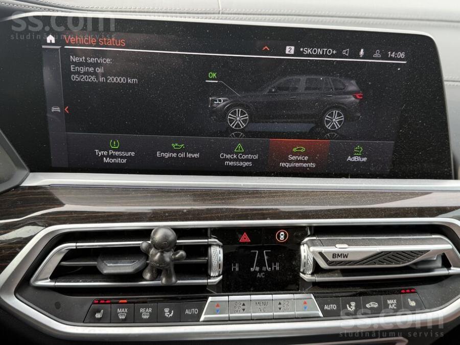 Black BMW X5 2021 in Riga, with an engine capacity of 3.00 L and mileage of 148 thousand km for 51555 €, photo 29 on AUTOMOTO.COM.LV