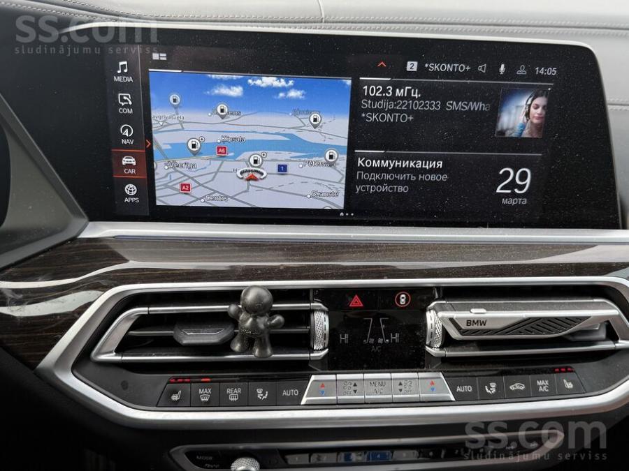 Black BMW X5 2021 in Riga, with an engine capacity of 3.00 L and mileage of 148 thousand km for 51555 €, photo 30 on AUTOMOTO.COM.LV