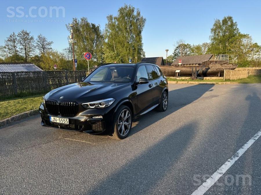 Melns BMW X5 2021 Rīga, ar dzinēja tilpumu 3.00 L un nobraukumu 81 tūkst. km par 56500 €, foto 8 vietnē AUTOMOTO.COM.LV