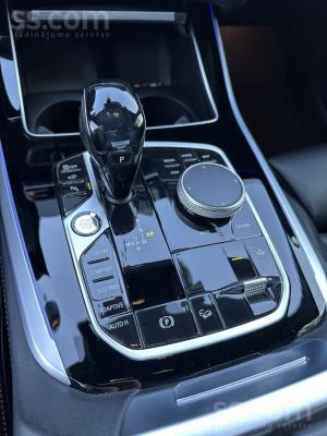 Melns BMW X5 2021 Rīga, ar dzinēja tilpumu 3.00 L un nobraukumu 81 tūkst. km par 56500 €, foto 13 vietnē AUTOMOTO.COM.LV