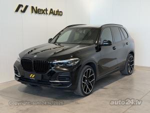 Black BMW X5 2021 in Tartu, with an engine capacity of 3.00 L and mileage of 198 thousand km for 38500 €, photo  on AUTOMOTO.COM.LV
