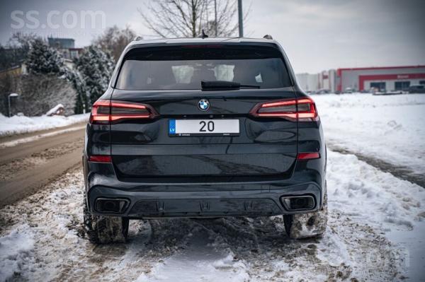 Melns BMW X5 2021 Rīga, ar dzinēja tilpumu 3.00 L un nobraukumu 0 tūkst. km par 52990 €, foto 5 vietnē AUTOMOTO.COM.LV
