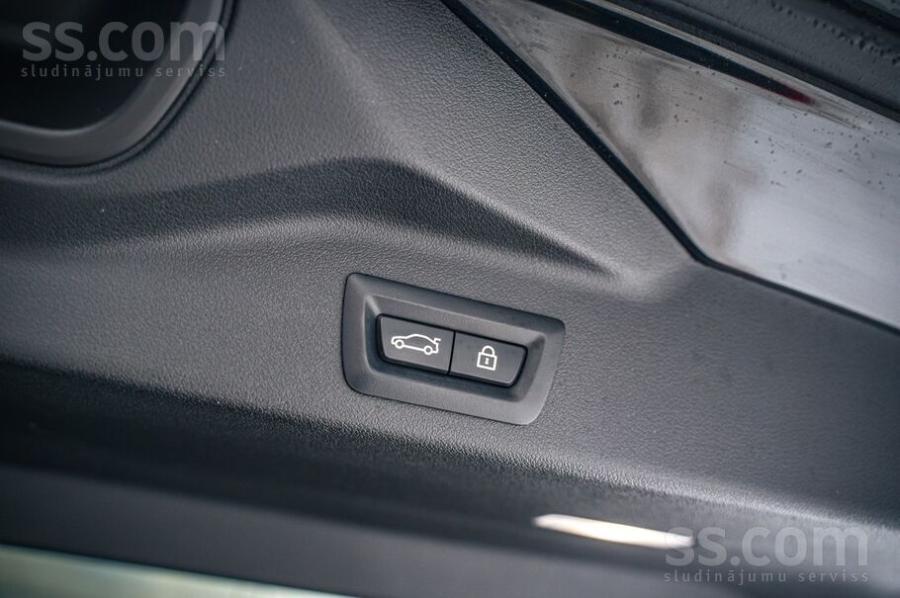 Melns BMW X5 2021 Rīga, ar dzinēja tilpumu 3.00 L un nobraukumu 0 tūkst. km par 52990 €, foto 9 vietnē AUTOMOTO.COM.LV