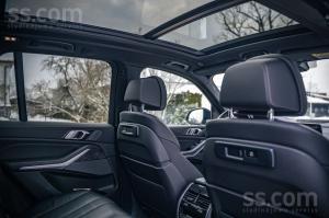 Melns BMW X5 2021 Rīga, ar dzinēja tilpumu 3.00 L un nobraukumu 0 tūkst. km par 52990 €, foto 11 vietnē AUTOMOTO.COM.LV