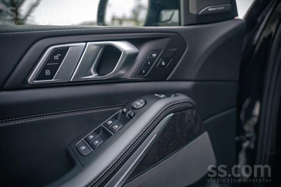 Melns BMW X5 2021 Rīga, ar dzinēja tilpumu 3.00 L un nobraukumu 0 tūkst. km par 52990 €, foto 21 vietnē AUTOMOTO.COM.LV