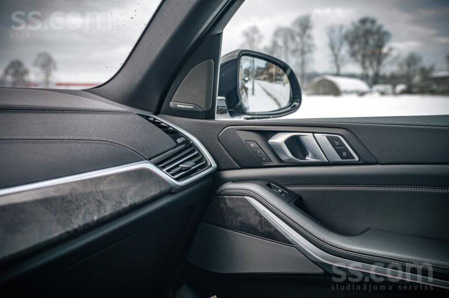 Melns BMW X5 2021 Rīga, ar dzinēja tilpumu 3.00 L un nobraukumu 0 tūkst. km par 52990 €, foto 24 vietnē AUTOMOTO.COM.LV