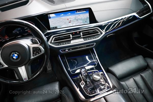 Melns BMW X5 2021 Tallina, ar dzinēja tilpumu 3.00 L un nobraukumu 168 tūkst. km par 47990 €, foto 7 vietnē AUTOMOTO.COM.LV