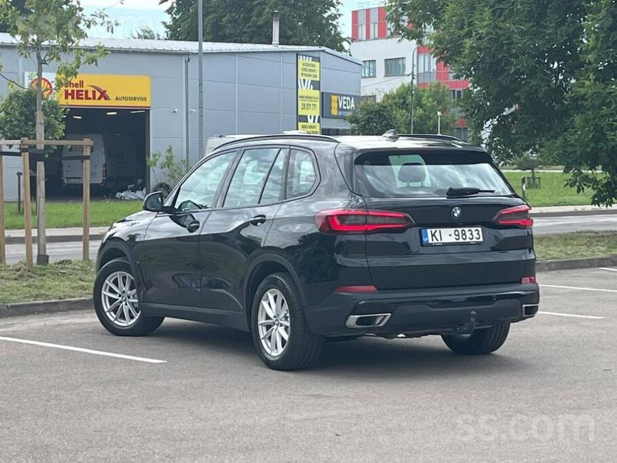Melns BMW X5 2021 Rīga, ar dzinēja tilpumu 3.00 L un nobraukumu 104 tūkst. km par 38650 €, foto 5 vietnē AUTOMOTO.COM.LV