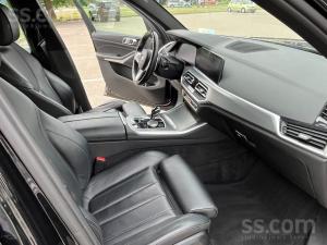 Melns BMW X5 2021 Rīga, ar dzinēja tilpumu 3.00 L un nobraukumu 104 tūkst. km par 38650 €, foto 15 vietnē AUTOMOTO.COM.LV