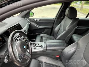 Melns BMW X5 2021 Rīga, ar dzinēja tilpumu 3.00 L un nobraukumu 104 tūkst. km par 38650 €, foto 17 vietnē AUTOMOTO.COM.LV