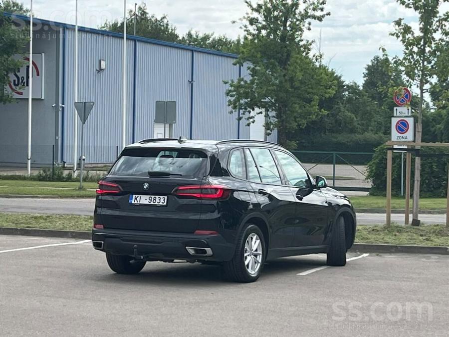 Melns BMW X5 2021 Rīga, ar dzinēja tilpumu 3.00 L un nobraukumu 104 tūkst. km par 38650 €, foto 19 vietnē AUTOMOTO.COM.LV