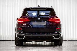 Melns BMW X5 2021 Tukums, ar dzinēja tilpumu 3.00 L un nobraukumu 0 tūkst. km par 43990 €, foto 6 vietnē AUTOMOTO.COM.LV