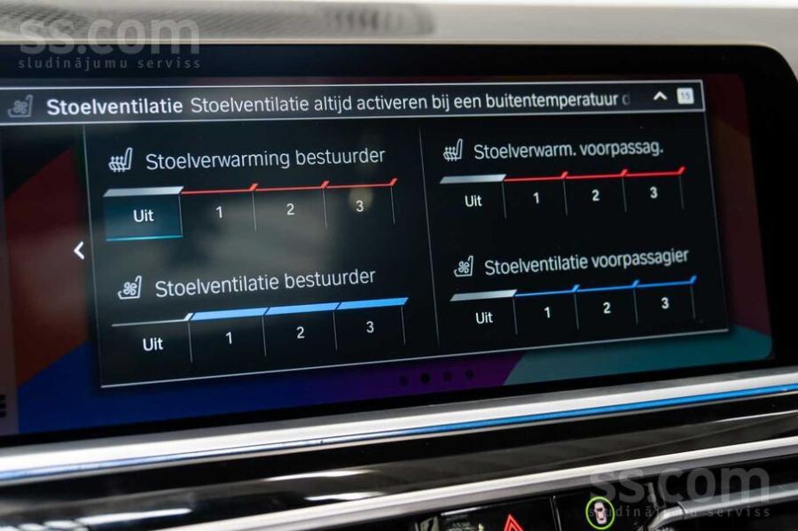Melns BMW X5 2021 Tukums, ar dzinēja tilpumu 3.00 L un nobraukumu 0 tūkst. km par 57990 €, foto 12 vietnē AUTOMOTO.COM.LV