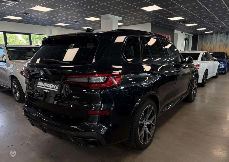 Melns BMW X5 2021 Klaipėda, ar dzinēja tilpumu 3.00 L un nobraukumu 63 tūkst. km par 39950 €, foto 12 vietnē AUTOMOTO.COM.LV