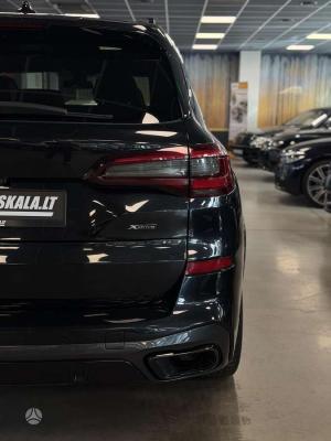 Melns BMW X5 2021 Klaipėda, ar dzinēja tilpumu 3.00 L un nobraukumu 63 tūkst. km par 39950 €, foto 13 vietnē AUTOMOTO.COM.LV