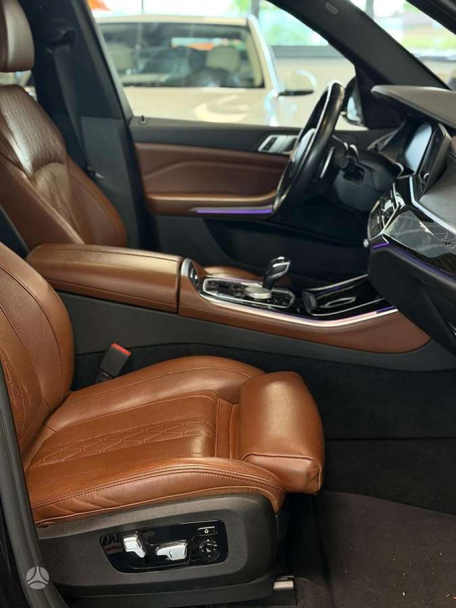Melns BMW X5 2021 Klaipėda, ar dzinēja tilpumu 3.00 L un nobraukumu 63 tūkst. km par 39950 €, foto 25 vietnē AUTOMOTO.COM.LV