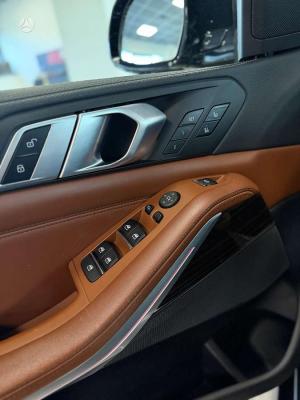 Melns BMW X5 2021 Klaipėda, ar dzinēja tilpumu 3.00 L un nobraukumu 63 tūkst. km par 39950 €, foto 32 vietnē AUTOMOTO.COM.LV