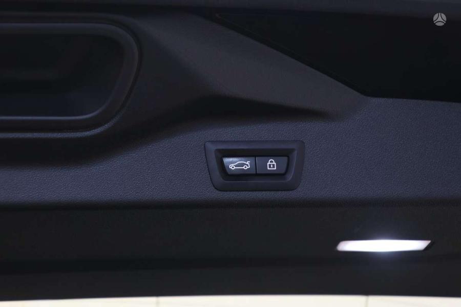 Melns BMW X5 2021 Viļņa, ar dzinēja tilpumu 3.00 L un nobraukumu 141 tūkst. km par 41990 €, foto 11 vietnē AUTOMOTO.COM.LV