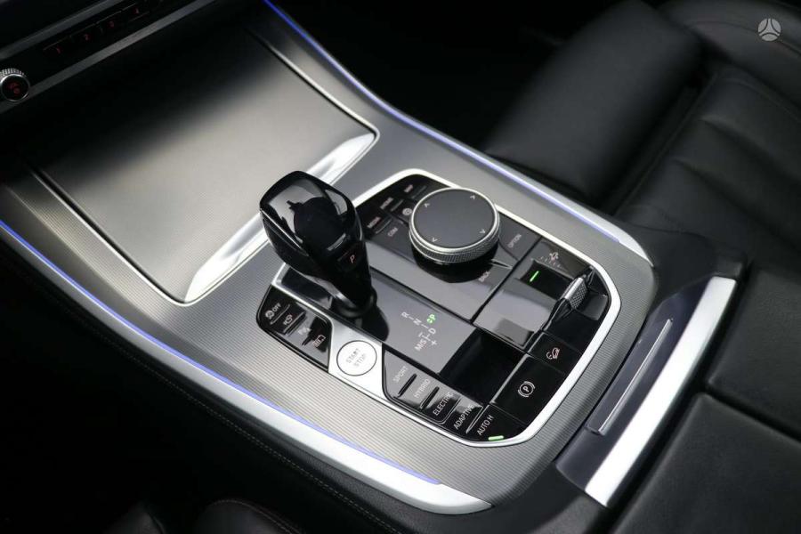 Melns BMW X5 2021 Viļņa, ar dzinēja tilpumu 3.00 L un nobraukumu 141 tūkst. km par 41990 €, foto 35 vietnē AUTOMOTO.COM.LV