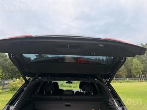 Black BMW X5 2021 in Riga, with an engine capacity of 3.00 L and mileage of 130 thousand km for 47000 €, photo 12 on AUTOMOTO.COM.LV
