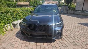 Black BMW X5 2021 in Siauliai, with an engine capacity of 2.00 L and mileage of 139 thousand km for 36700 €, photo  on AUTOMOTO.COM.LV