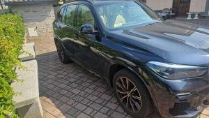 Melns BMW X5 2021 Šauļi, ar dzinēja tilpumu 2.00 L un nobraukumu 139 tūkst. km par 36700 €, foto 4 vietnē AUTOMOTO.COM.LV