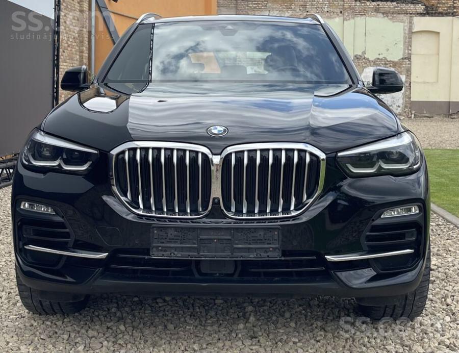 Melns BMW X5 2021 Rīga, ar dzinēja tilpumu 3.00 L un nobraukumu 115 tūkst. km par 41000 €, foto 3 vietnē AUTOMOTO.COM.LV