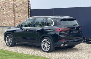 Melns BMW X5 2021 Rīga, ar dzinēja tilpumu 3.00 L un nobraukumu 115 tūkst. km par 41000 €, foto 4 vietnē AUTOMOTO.COM.LV