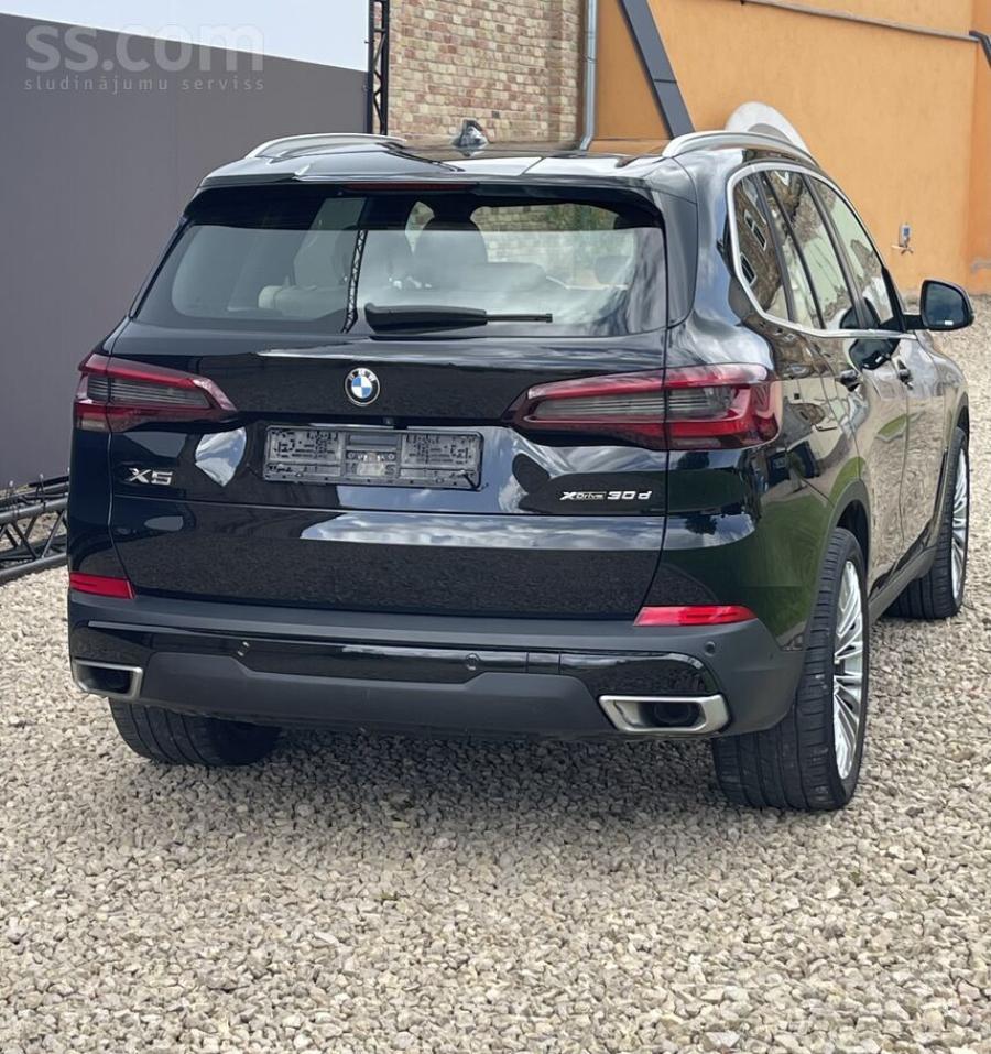 Melns BMW X5 2021 Rīga, ar dzinēja tilpumu 3.00 L un nobraukumu 115 tūkst. km par 41000 €, foto 6 vietnē AUTOMOTO.COM.LV