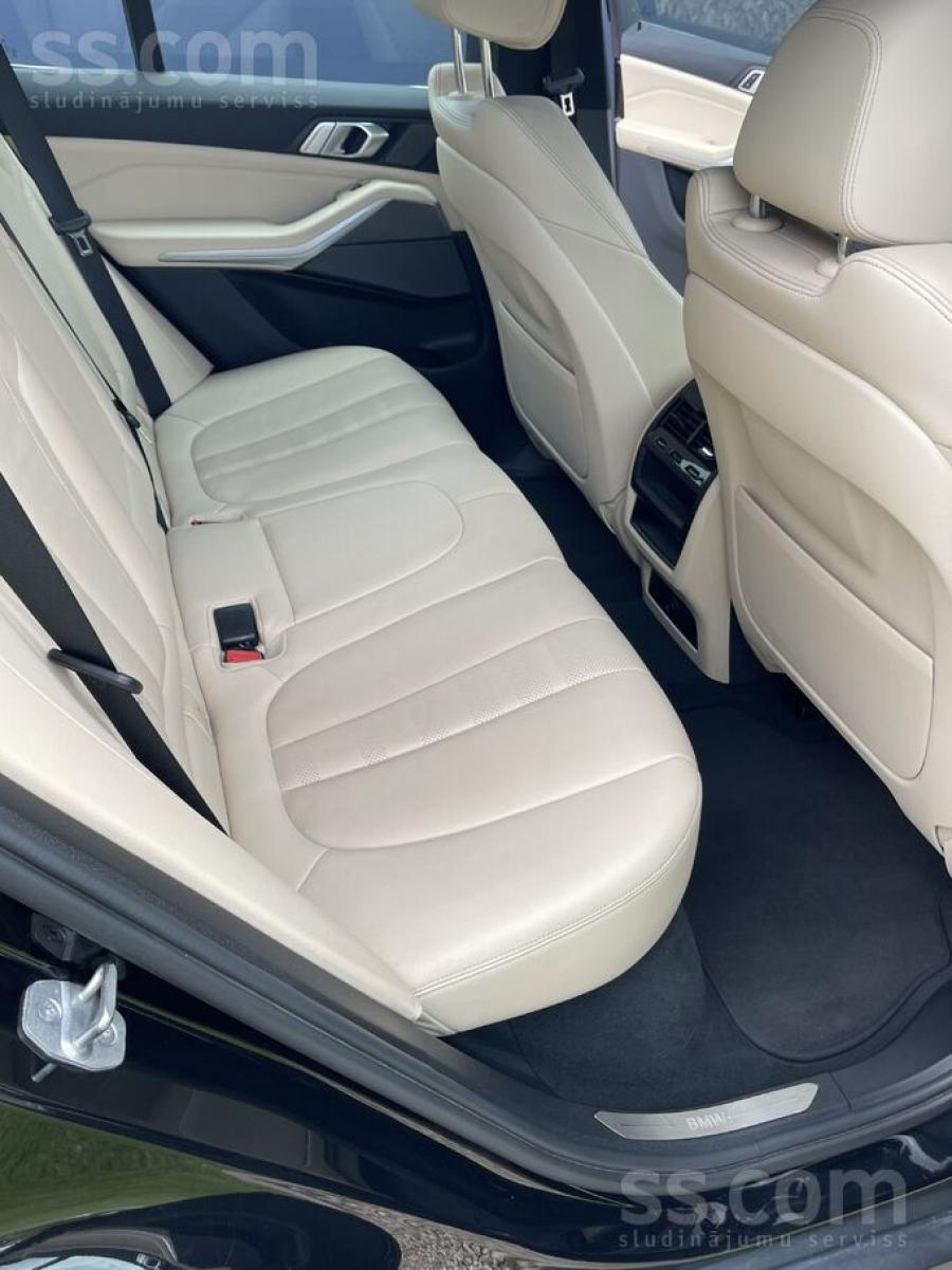 Melns BMW X5 2021 Rīga, ar dzinēja tilpumu 3.00 L un nobraukumu 115 tūkst. km par 41000 €, foto 8 vietnē AUTOMOTO.COM.LV