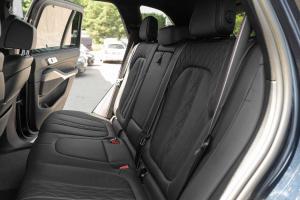 Black BMW X5 2021 in Vilnius, with an engine capacity of 3.00 L and mileage of 137 thousand km for 49999 €, photo 41 on AUTOMOTO.COM.LV