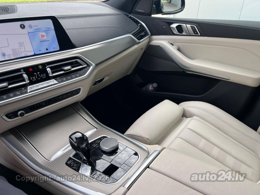 Черный БМВ Х5 2021 в Таллин, объемом двигателя 3.00 л и пробегом 114 тыс. км за 63000 €, фото 13 на AUTOMOTO.COM.LV