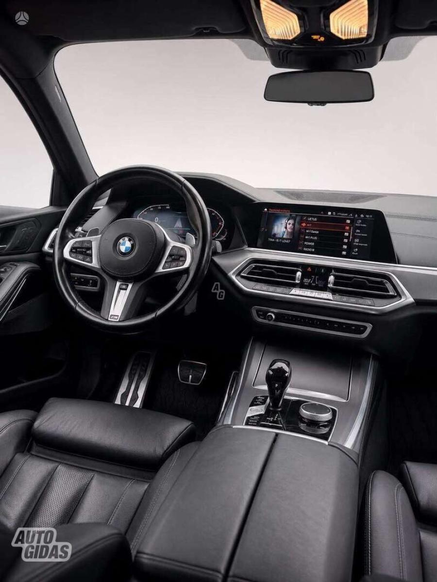 Black BMW X5 2021 in Siauliai, with an engine capacity of 3.00 L and mileage of 78 thousand km for 44000 €, photo 9 on AUTOMOTO.COM.LV