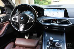 Black BMW X5 2021 in Riga, with an engine capacity of 3.00 L and mileage of 91 thousand km for 49990 €, photo 12 on AUTOMOTO.COM.LV