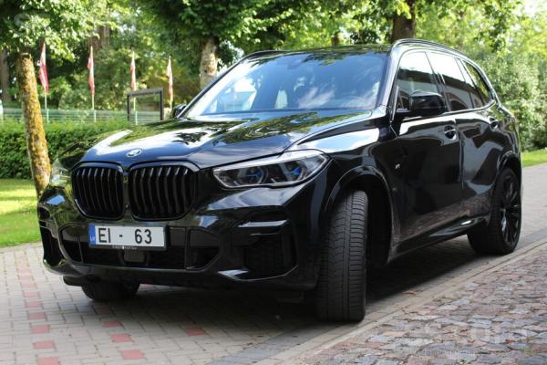 Melns BMW X5 2021 Rīga, ar dzinēja tilpumu 3.00 L un nobraukumu 91 tūkst. km par 49990 €, foto 6 vietnē AUTOMOTO.COM.LV