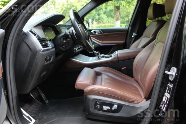Melns BMW X5 2021 Rīga, ar dzinēja tilpumu 3.00 L un nobraukumu 91 tūkst. km par 49990 €, foto 9 vietnē AUTOMOTO.COM.LV