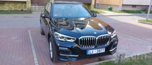 Melns BMW X5 2021 Liepāja, ar dzinēja tilpumu 3.00 L un nobraukumu 11 tūkst. km par 55000 €, foto 3 vietnē AUTOMOTO.COM.LV