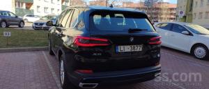Melns BMW X5 2021 Liepāja, ar dzinēja tilpumu 3.00 L un nobraukumu 11 tūkst. km par 55000 €, foto 5 vietnē AUTOMOTO.COM.LV