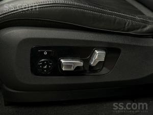 Black BMW X5 2021 in Riga, with an engine capacity of 3.00 L and mileage of 102 thousand km for 49900 €, photo 18 on AUTOMOTO.COM.LV
