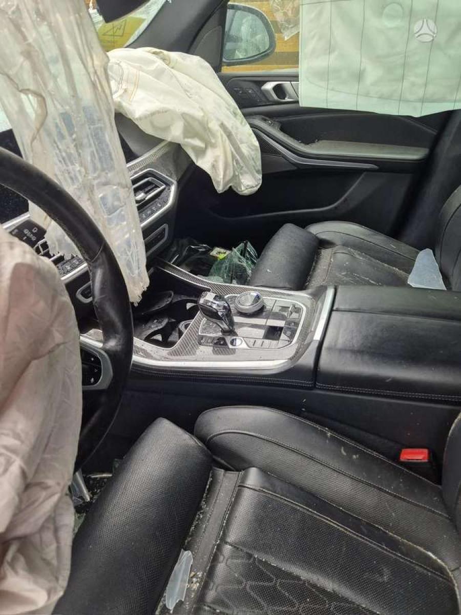 Melns BMW X5 2021 Kauņa, ar dzinēja tilpumu 3.00 L un nobraukumu 156 tūkst. km par 12500 €, foto 11 vietnē AUTOMOTO.COM.LV