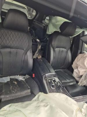 Melns BMW X5 2021 Kauņa, ar dzinēja tilpumu 3.00 L un nobraukumu 156 tūkst. km par 12500 €, foto 16 vietnē AUTOMOTO.COM.LV