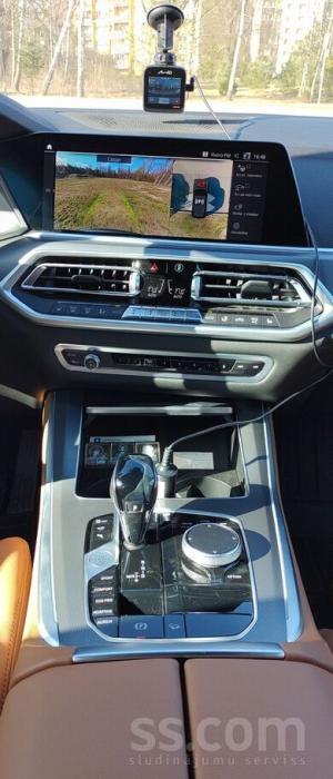 Black BMW X5 2021 in Liepaja, with an engine capacity of 3.00 L and mileage of 11 thousand km for 49500 €, photo 6 on AUTOMOTO.COM.LV