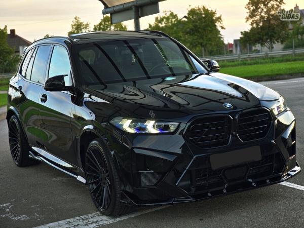 Black BMW X5 2021 in Siauliai, with an engine capacity of 3.00 L and mileage of 160 thousand km for 39500 €, photo 8 on AUTOMOTO.COM.LV