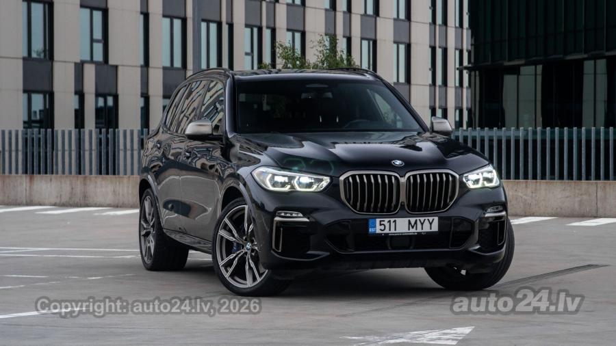Melns BMW X5 2021 Tallina, ar dzinēja tilpumu 4.40 L un nobraukumu 73 tūkst. km par 57000 €, foto 1 vietnē AUTOMOTO.COM.LV