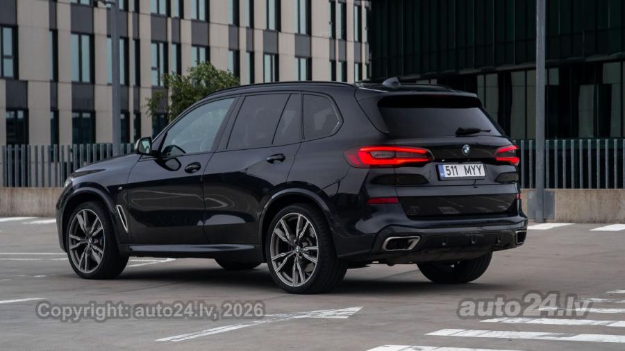 Melns BMW X5 2021 Tallina, ar dzinēja tilpumu 4.40 L un nobraukumu 73 tūkst. km par 57000 €, foto 5 vietnē AUTOMOTO.COM.LV