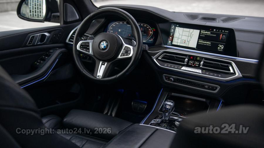 Melns BMW X5 2021 Tallina, ar dzinēja tilpumu 4.40 L un nobraukumu 73 tūkst. km par 57000 €, foto 9 vietnē AUTOMOTO.COM.LV
