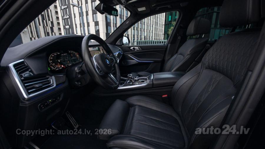 Melns BMW X5 2021 Tallina, ar dzinēja tilpumu 4.40 L un nobraukumu 73 tūkst. km par 57000 €, foto 11 vietnē AUTOMOTO.COM.LV