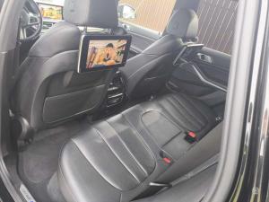 Melns BMW X5 2021 Šauļi, ar dzinēja tilpumu 3.00 L un nobraukumu 129 tūkst. km par 47400 €, foto 9 vietnē AUTOMOTO.COM.LV