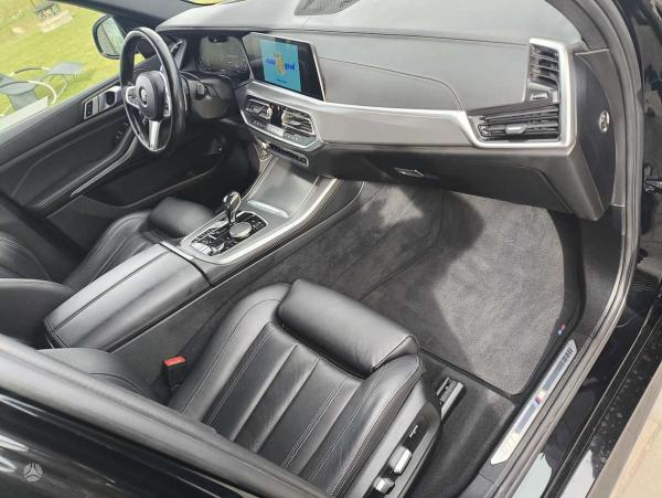 Melns BMW X5 2021 Šauļi, ar dzinēja tilpumu 3.00 L un nobraukumu 129 tūkst. km par 47400 €, foto 11 vietnē AUTOMOTO.COM.LV